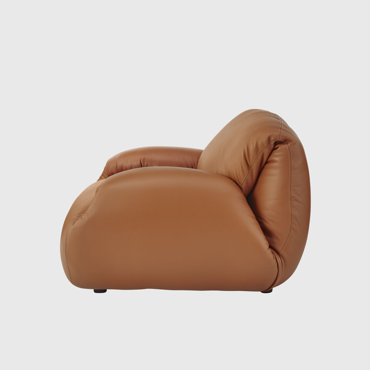 Luva Armchair
