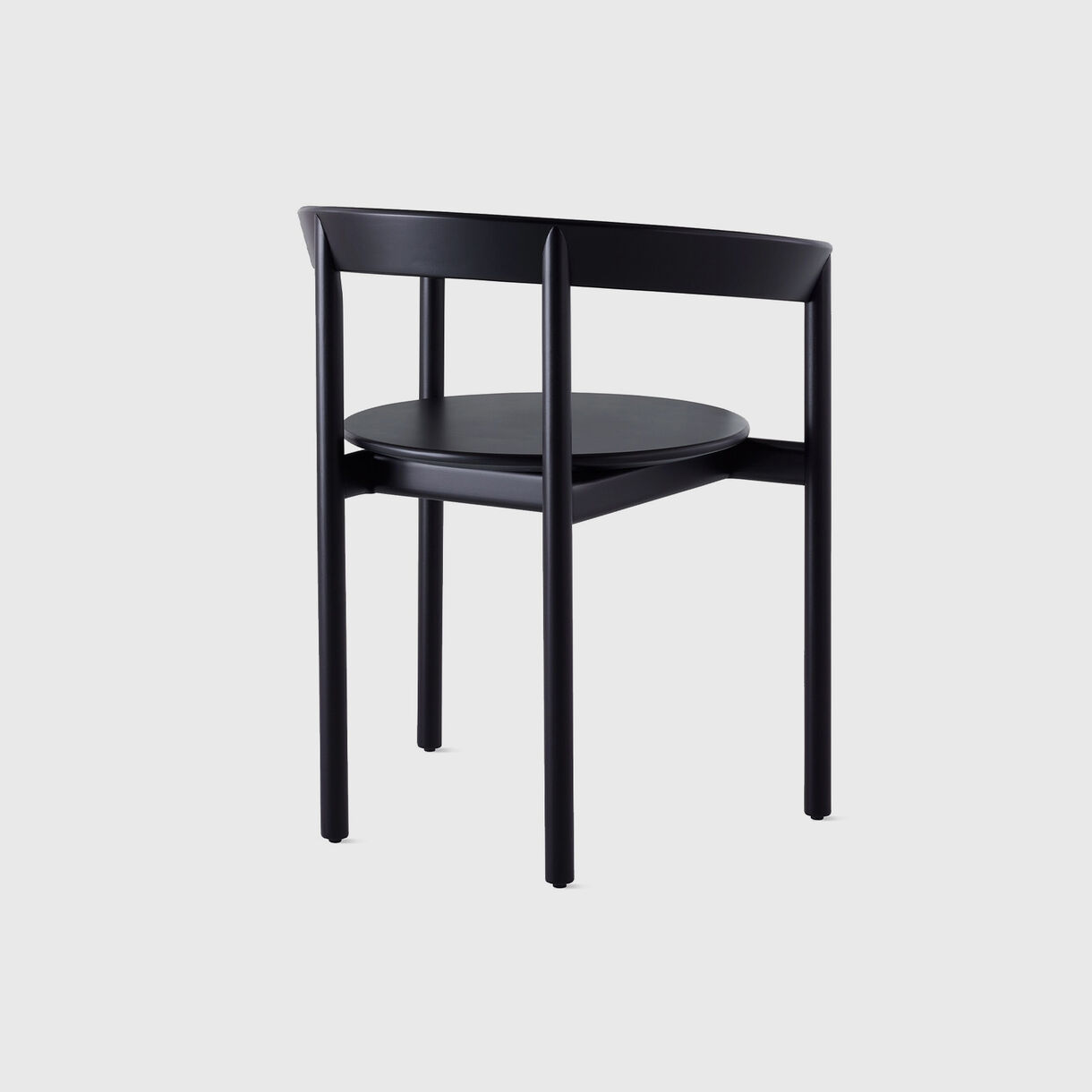 Comma Chair with Arms