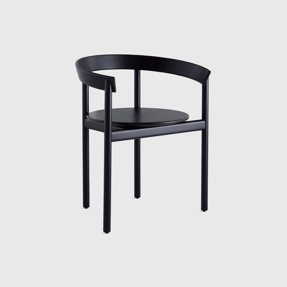 Comma Chair with Arms