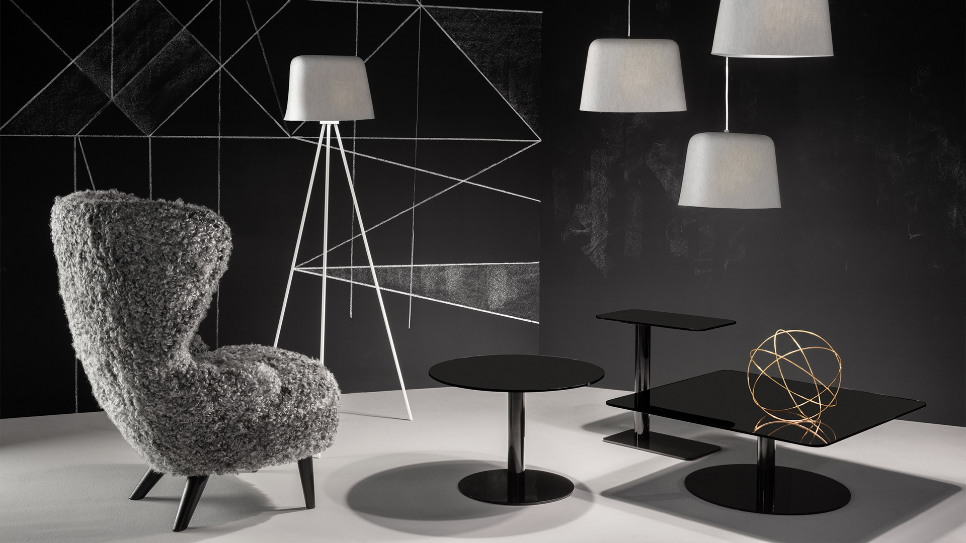 Tom Dixon Flash Table, Circle | Living Edge