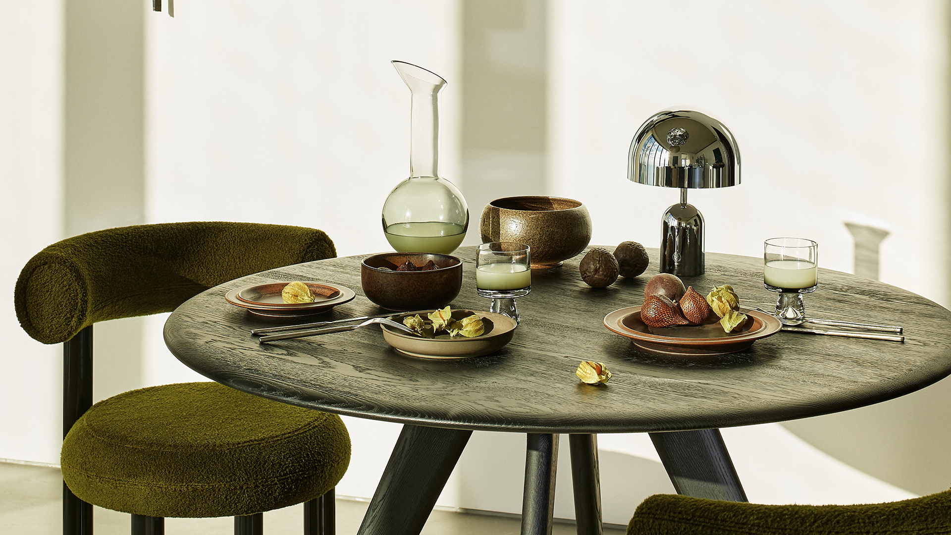 Bell Portable Table Lamp