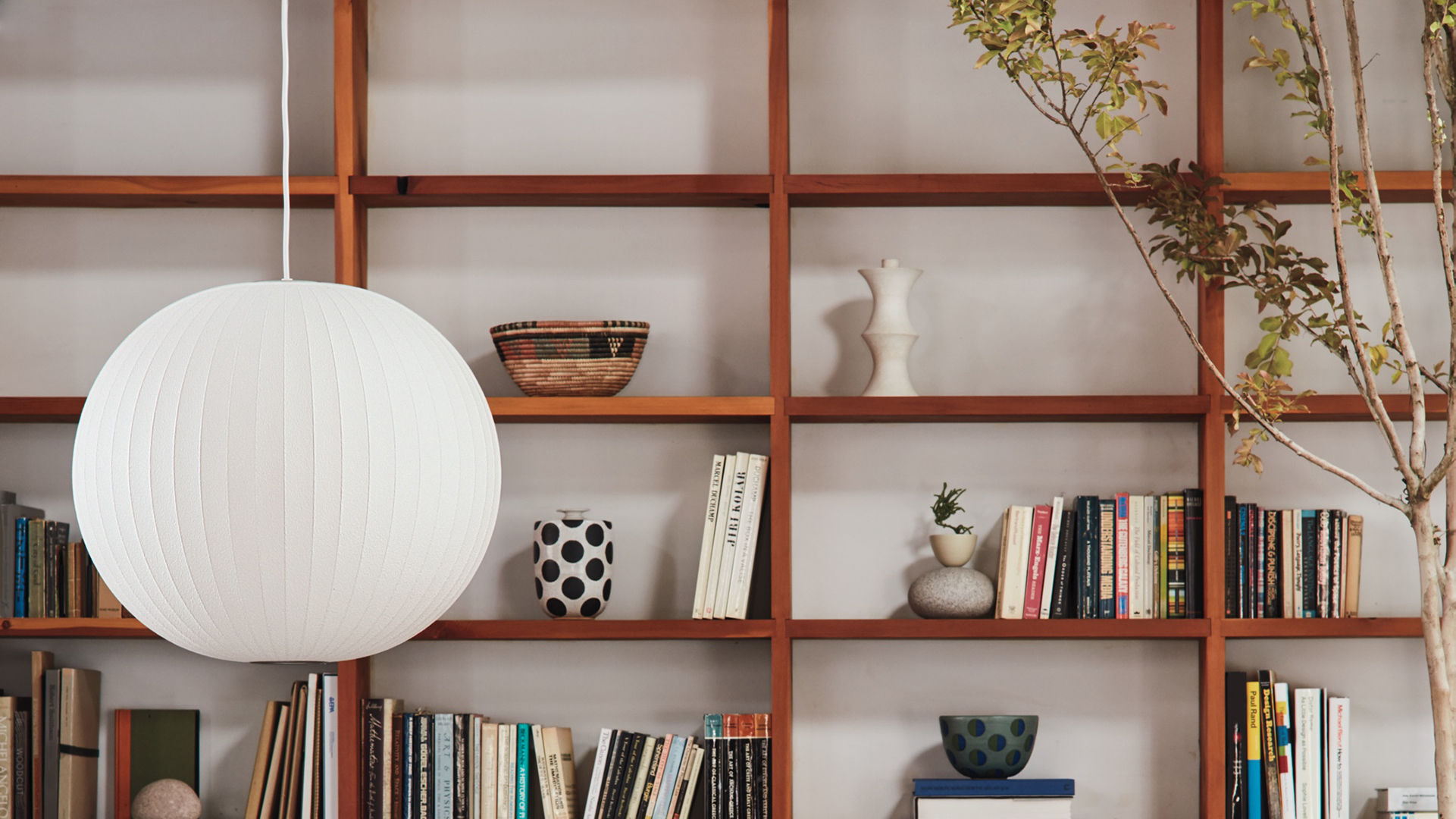 Herman Miller Nelson™ Ball Bubble Pendant | Living Edge
