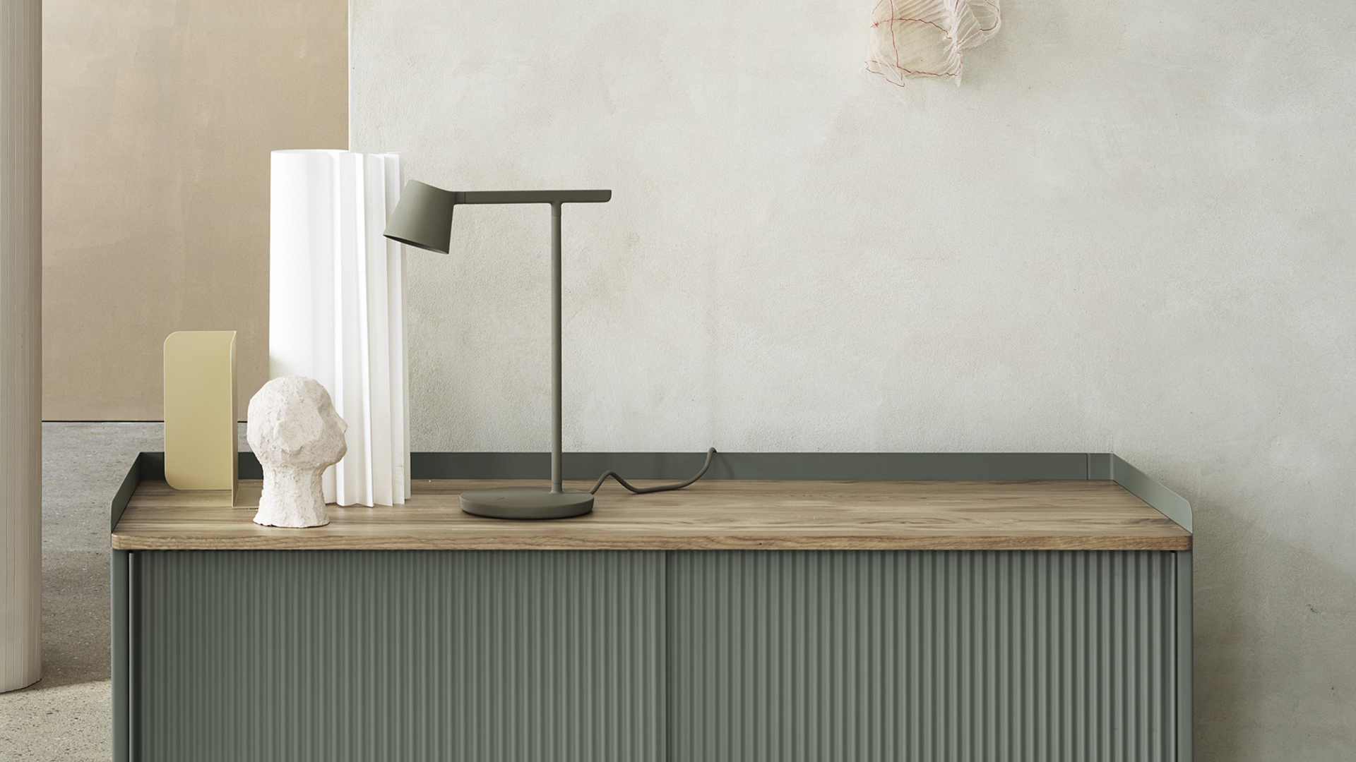 Muuto Tip Lamp | Living Edge